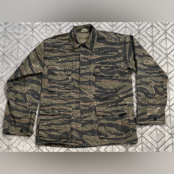 U.S. Army | Jackets & Coats | Vintage Tiger Stripe Sm Reg Camo Jacket ...